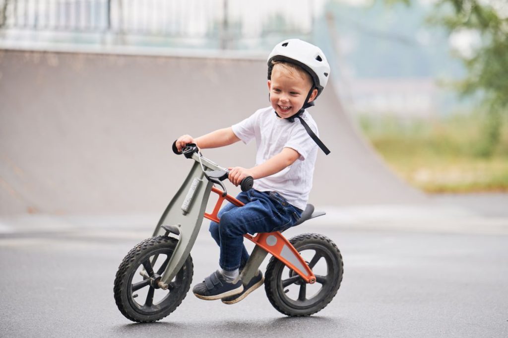 Wie Lange Sollten Kinder Ruckwarts Fahren